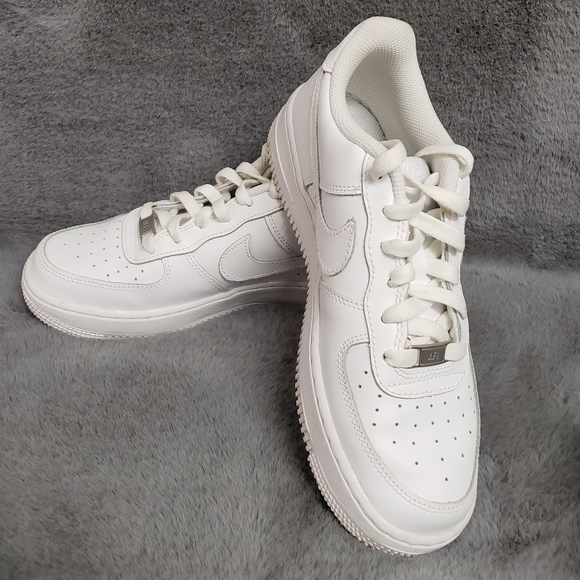 Nike | Shoes | 222 Nike Air Force Low 07 Flyease Triple White Af1 ...